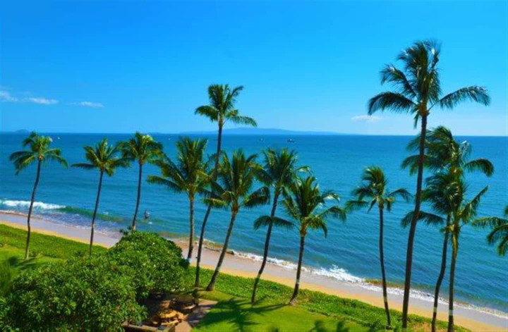 Oceanfront Kealia 403 Stunning Ocean Views 4th Flr - Kahului, HI