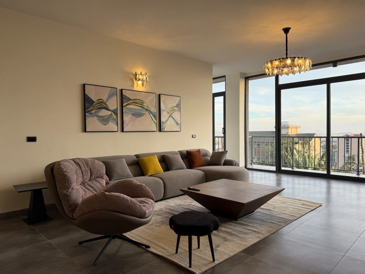 Skyline View 3br Apartment - Addis Ababa