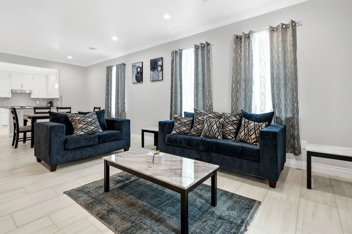 Affordable Houston Stay/free Parking + Hs Wifi - Houston, TX