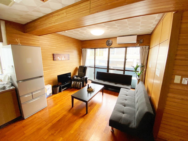 Floor Rental | 8 Minutes By Car To The Airport | 10 Minutes On Foot From The Station | Okinawa Stay2 | First Come, First Served Parking Lot - Naha