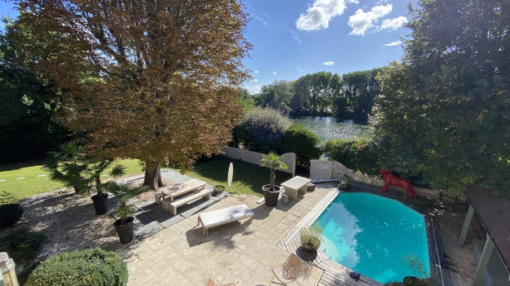 Belle Demeure Avec Piscine, Vue Et Accès Seine - Argenteuil