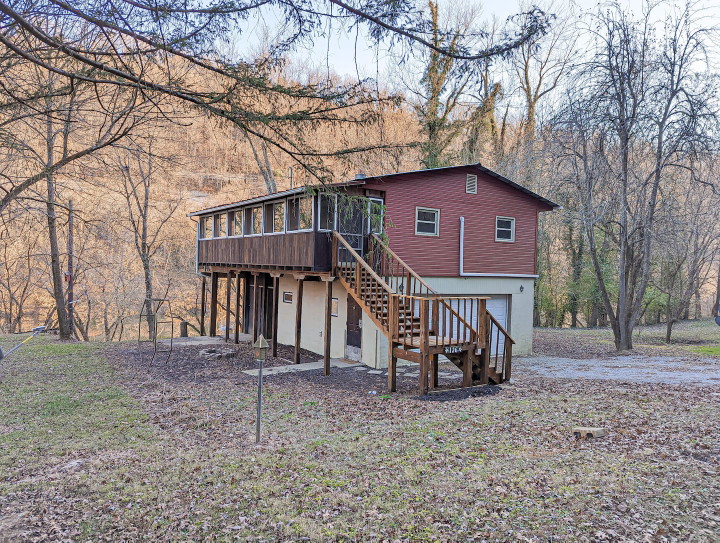 The River Side Lodge- With Private Boat Dock! - Kentucky