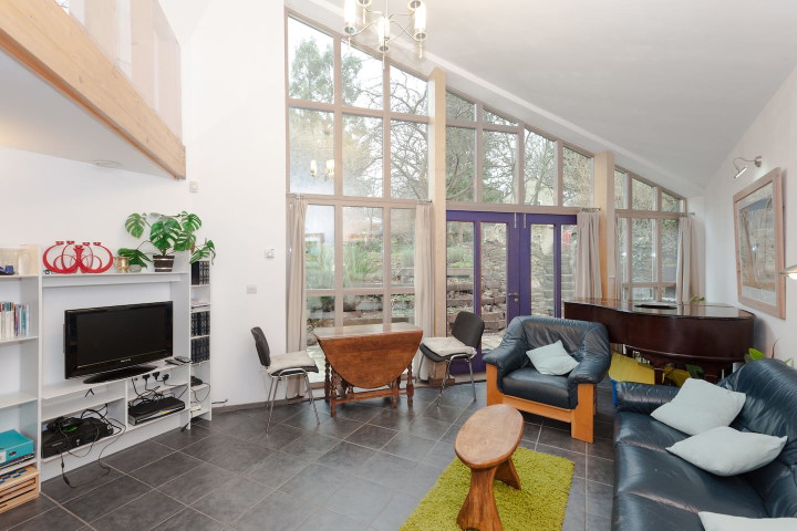 Modern Inner City 3 Bed Eco House - Bristol
