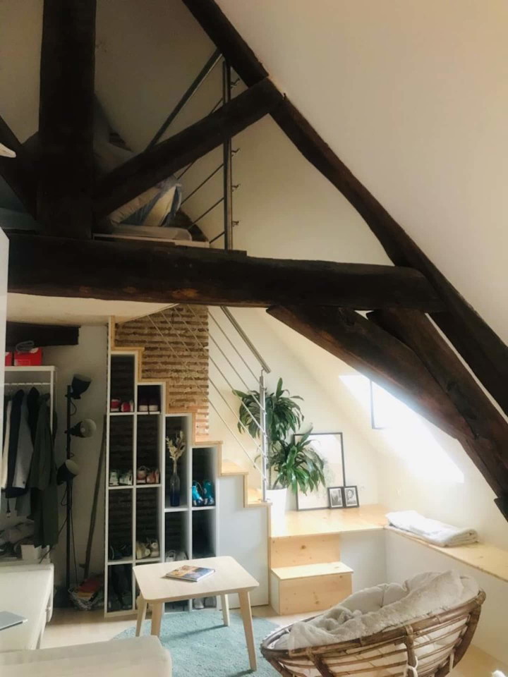 Large Charming Studio In Hypercenter Mezzanine - Nantes