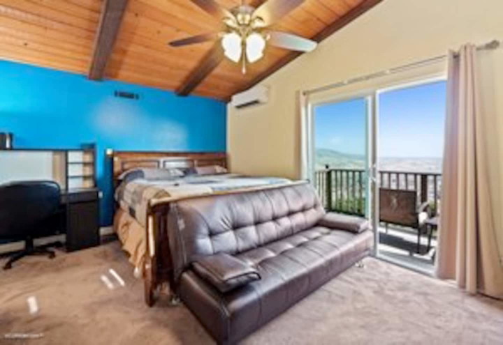 4bdrm & 2br Home W/amazing Hill Top Views In Sd! - La Mesa, CA