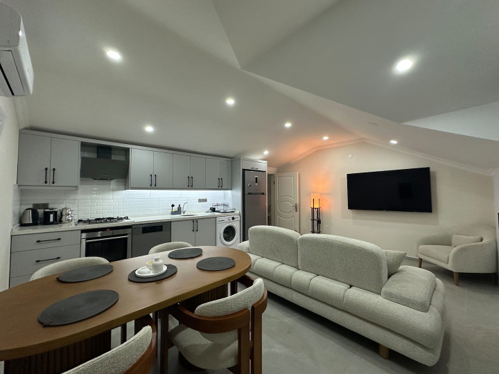 Spacious Apartment Three Minutes To The Beach - Fethiye