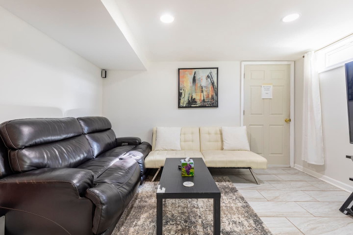 Private Apartment In The Heart Of Syracuse - Syracuse, NY