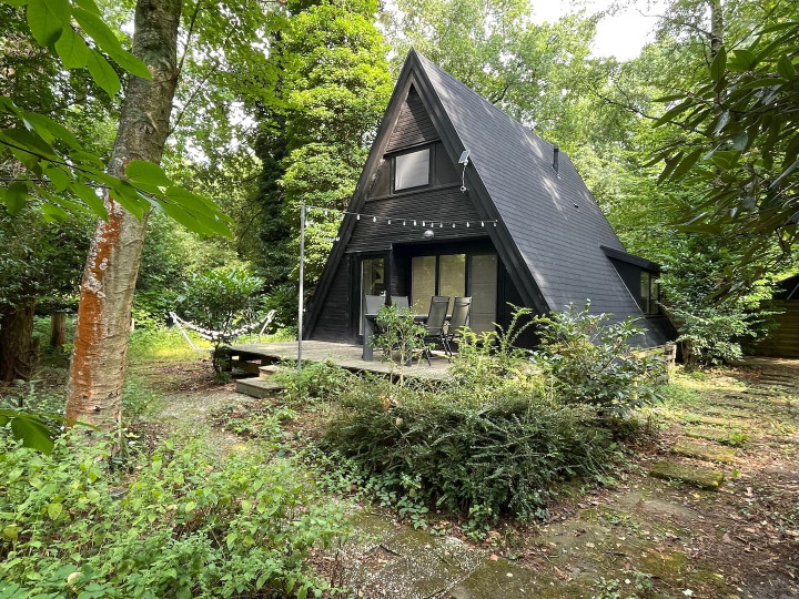 Caban Confortable Et Apaisant Dans La Nature - Lanaken