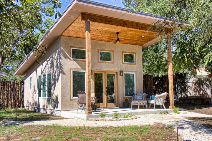 Serene Studio Nestled In Nature - Austin