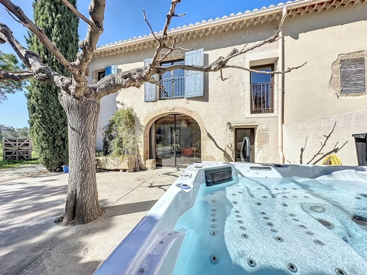 Les Gites De La Fée 3 Chambres Jacuzzi 7 Places - Cavaillon