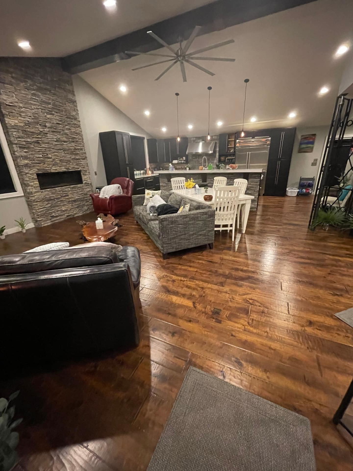 Modern Farmhouse Oasis - Horses Welcome - South Dakota