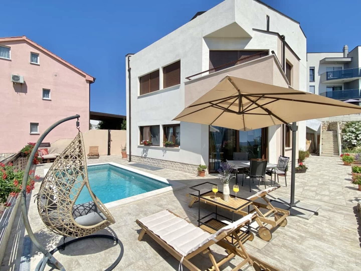 Holiday Home Ira With Pool For Up To 8 Guests - Krk
