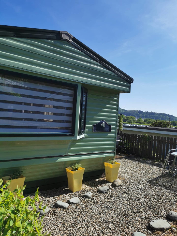 Pebbles! The 3 Bedroom Caravan In Aberystwyth. - Aberystwyth
