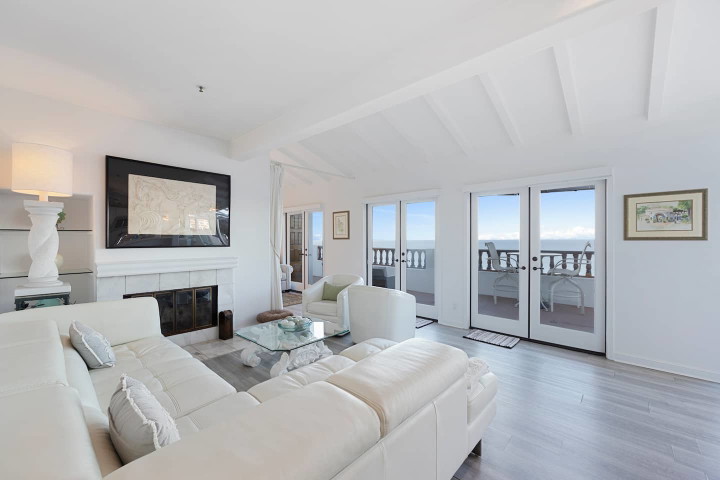 H242: Fantastic Villa With Ocean Views - Avalon, CA