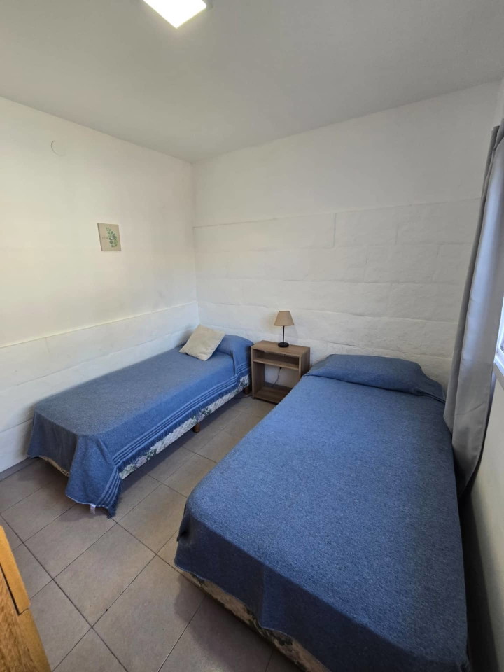 Casa Con Pileta Y Quincho  Tu Lugar De Descanso - Merlo