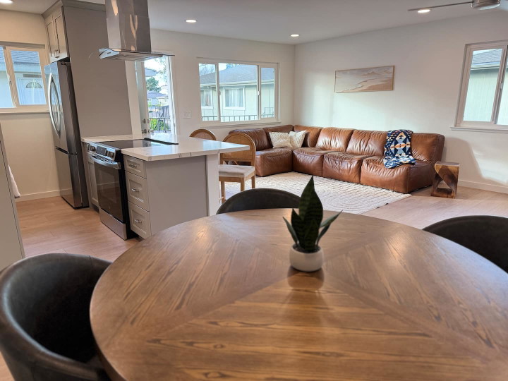Modern Costal Condo - Huntington Beach, CA