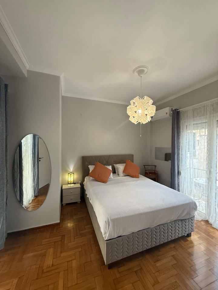 Exarchia Penthouse Cozy & Central - Atenas