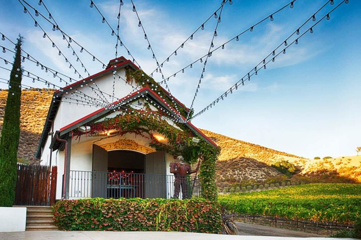 The Vineyard House In The Pastures Of Heaven - Big Sur, CA