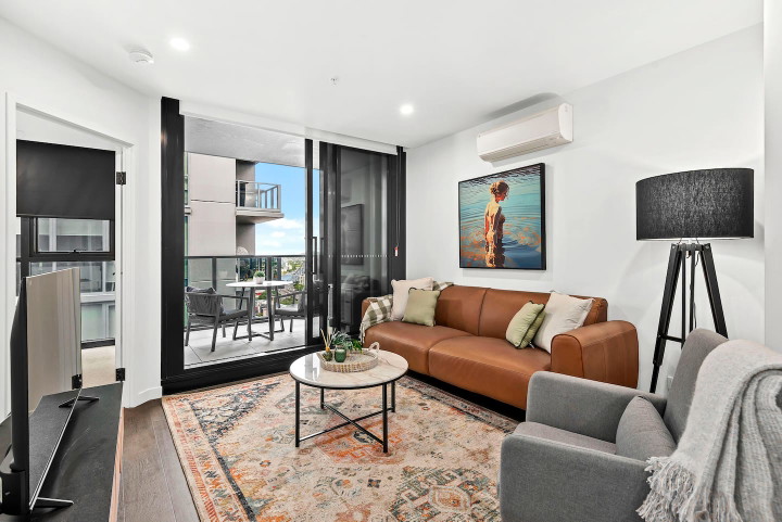 Stylish & Modern Valley Pad W/ Rooftop Pool & Wifi - Brisbane