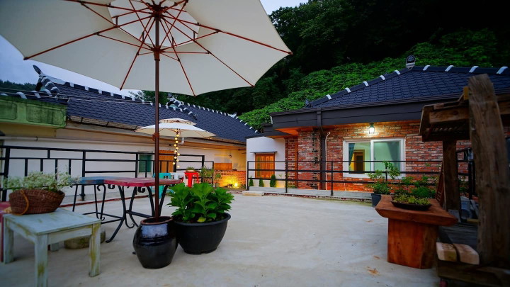 #한옥마을 #벽화마을 #경기전 달달잠2층독채 - Jeonju-si