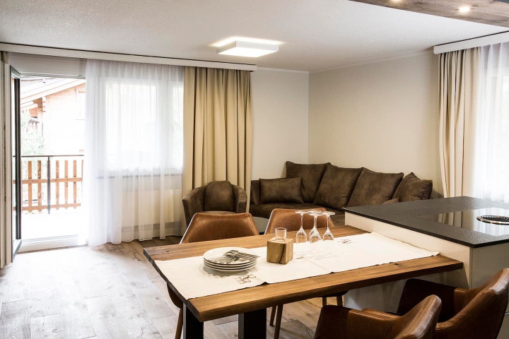 Andorra Apartment With Matterhorn View No. 4 - Valtournenche