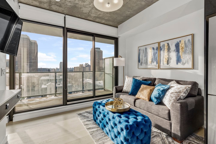 Spacious & Stylish Modern Condo In Calgary! - Calgary
