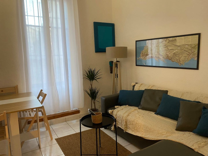 Agréable T2 Idéalement Situé - Cassis