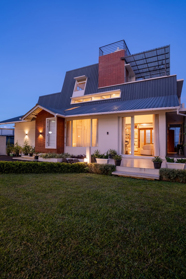 Clover House A Luxury Boutique Homestay - Shillong
