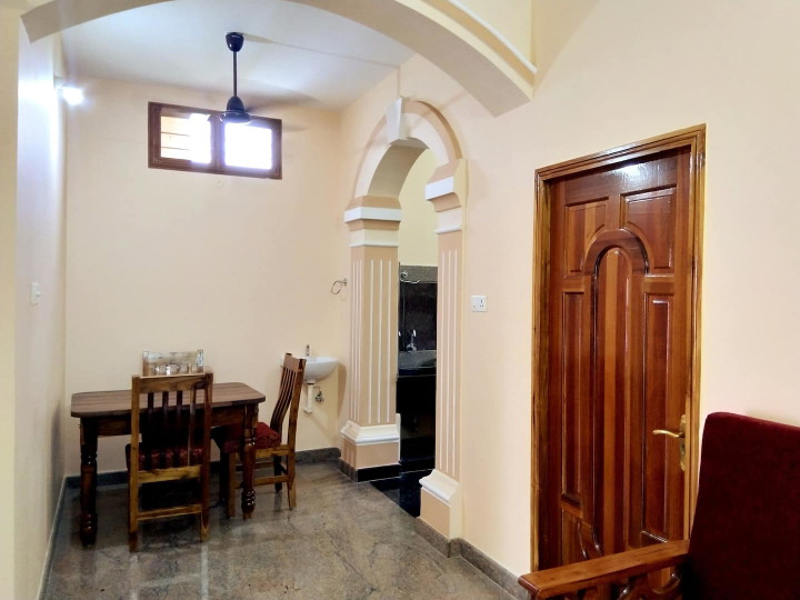 Mountain House-5 Mins Walk To Ramana Ashram - India