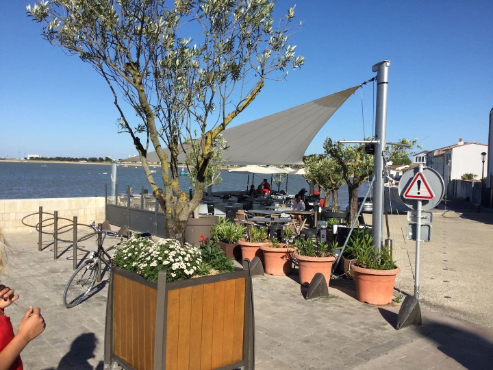 Maisonnette Près Du Port Dans Une Venelle Privée - Rivedoux-Plage