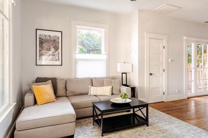 2br/2ba Cottage With Ac And Parking Near Downtown - Coronado, CA
