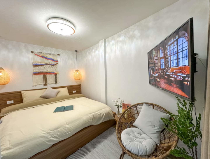 Secret Nest X Oldquarterl Quietl Netflix L Stair 5 - Hanoi