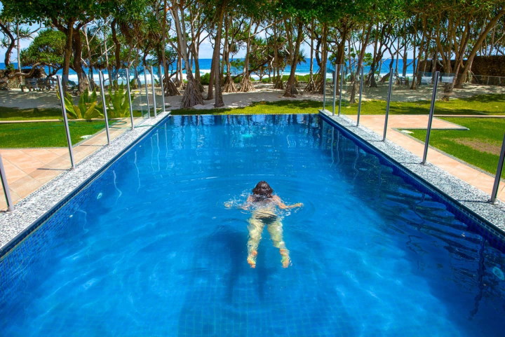 Beach Front Luxury Villa Sleeps 11 - Vanuatu