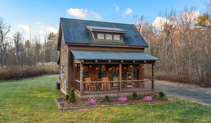 Cozy Cabin W/ 10 Min Walk To Downtown Catskill - Catskill, NY