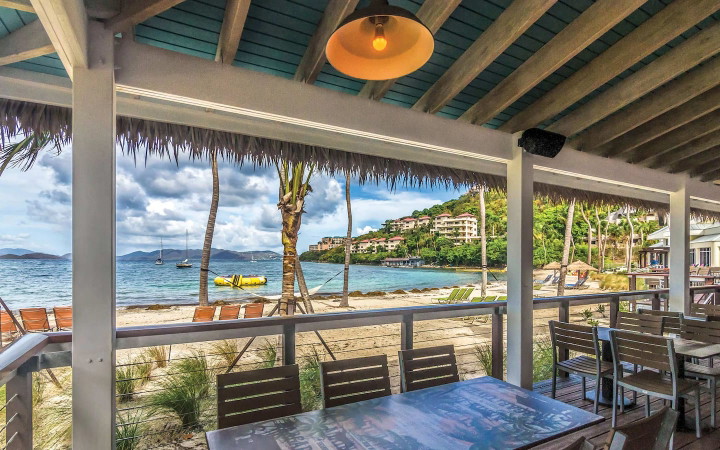 A Beachfront Honeymoon Getaway In Studio Suite - U.S. Virgin Islands