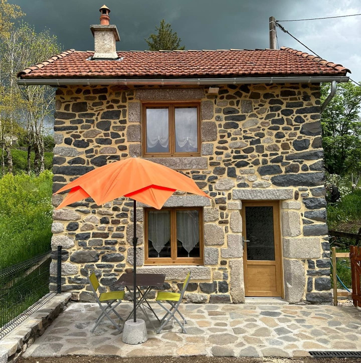 Maison Du Bonheur - Cantal