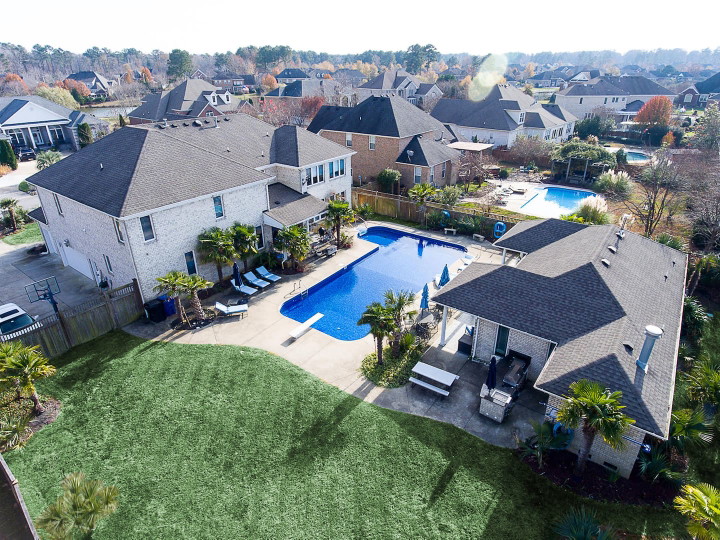 Luxury Home, 50' Pool, Hot Tub, Grill & Pool House - Virginia Beach