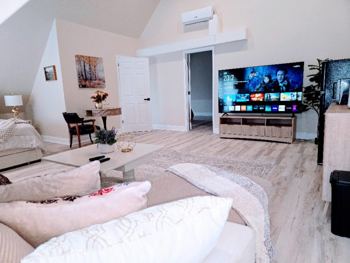 257 Spacious Suite Studio W/private Bathroom - Dover, DE