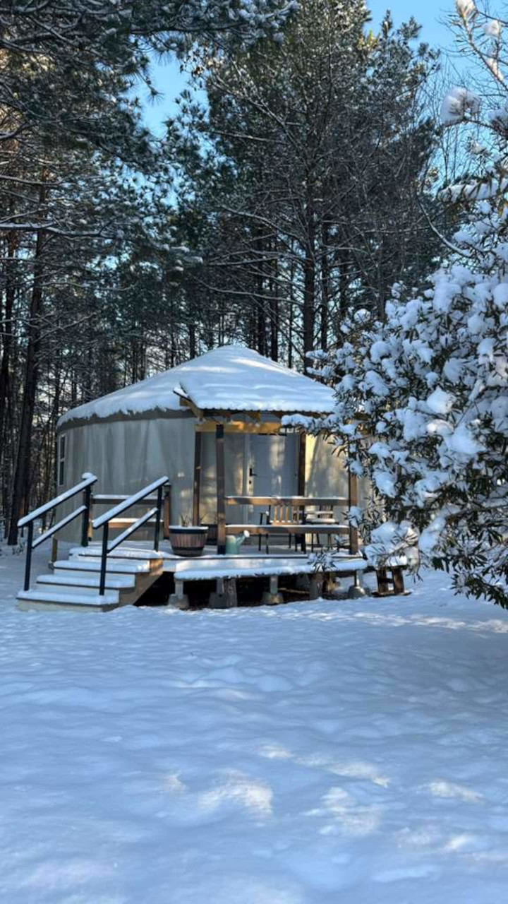 Peaceful Off-gird Yurt Farm Stay - Elgin, SC