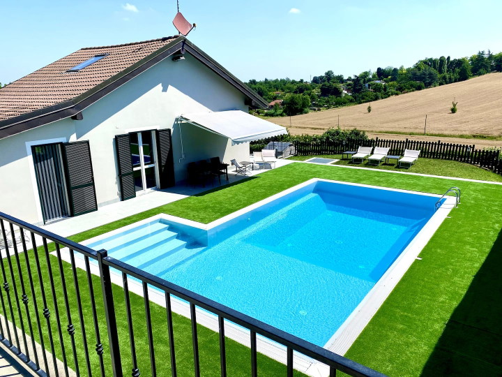 Villa With Pool Overlooking The Monferrato Hills - Alessandria