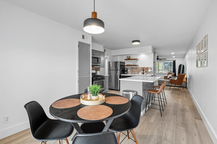 Cozy Condo Off South Congress - Austin, TX