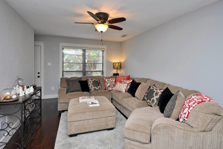 Private Condo In Spring Branch - Houston