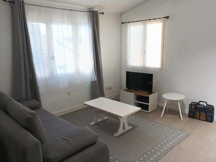 Petite Maison Tout Confort Avec Place De Parking - Pont-Saint-Esprit