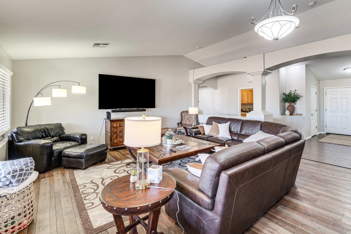 Spacious Backyard! Family Haven In San Tan Valley - Queen Creek, AZ