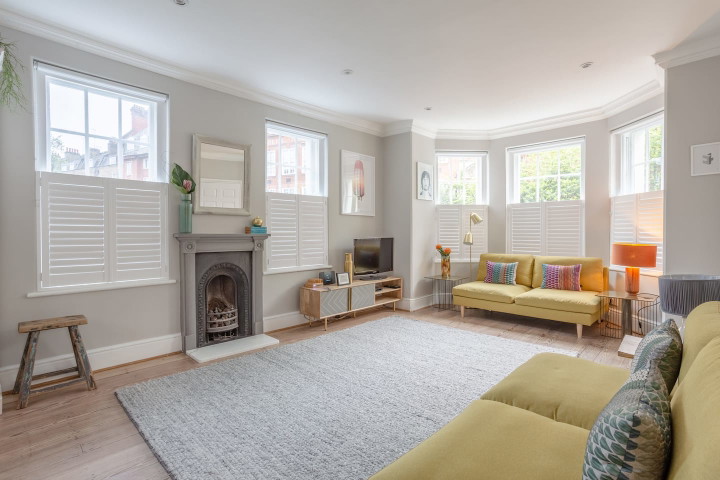 Central, Quirky & Modern Detached Home In Camden - London