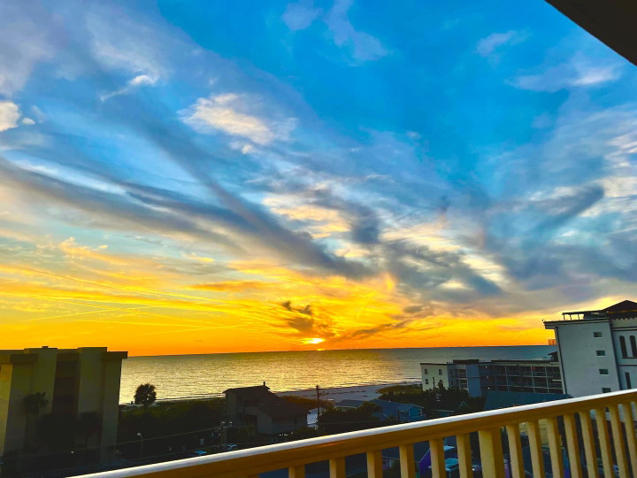 Perfect Ocean Sunset View Madeira Beach/johns Pass - Madeira Beach, FL