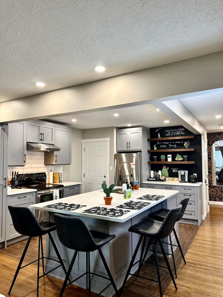 Maison Confortable Près De Ctrain Dans L'ouest De Calgary - Calgary