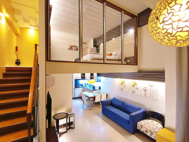 Club Ultima King Bed Loft Unit 450mbps Wi-fi -2507 - Cebu City