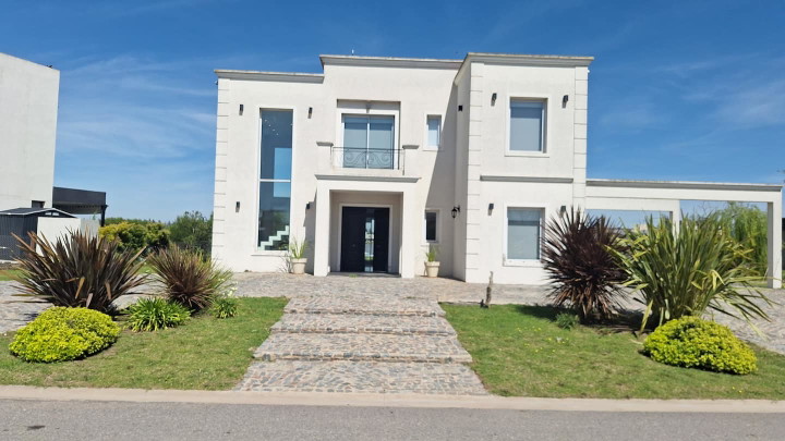 Una Casa Segura Para Disfrutar La Naturaleza - San Vicente