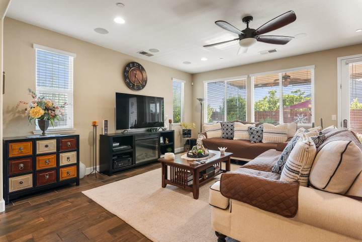 Hot Tub Retreat | 2br Rocklin Home W/ Rv Parking - Rocklin, CA